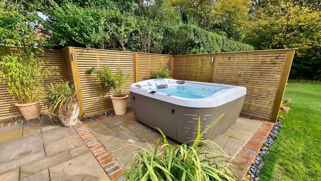 29 Outstanding Hot Tub Surround Ideas Thatll Enhance Your Property
